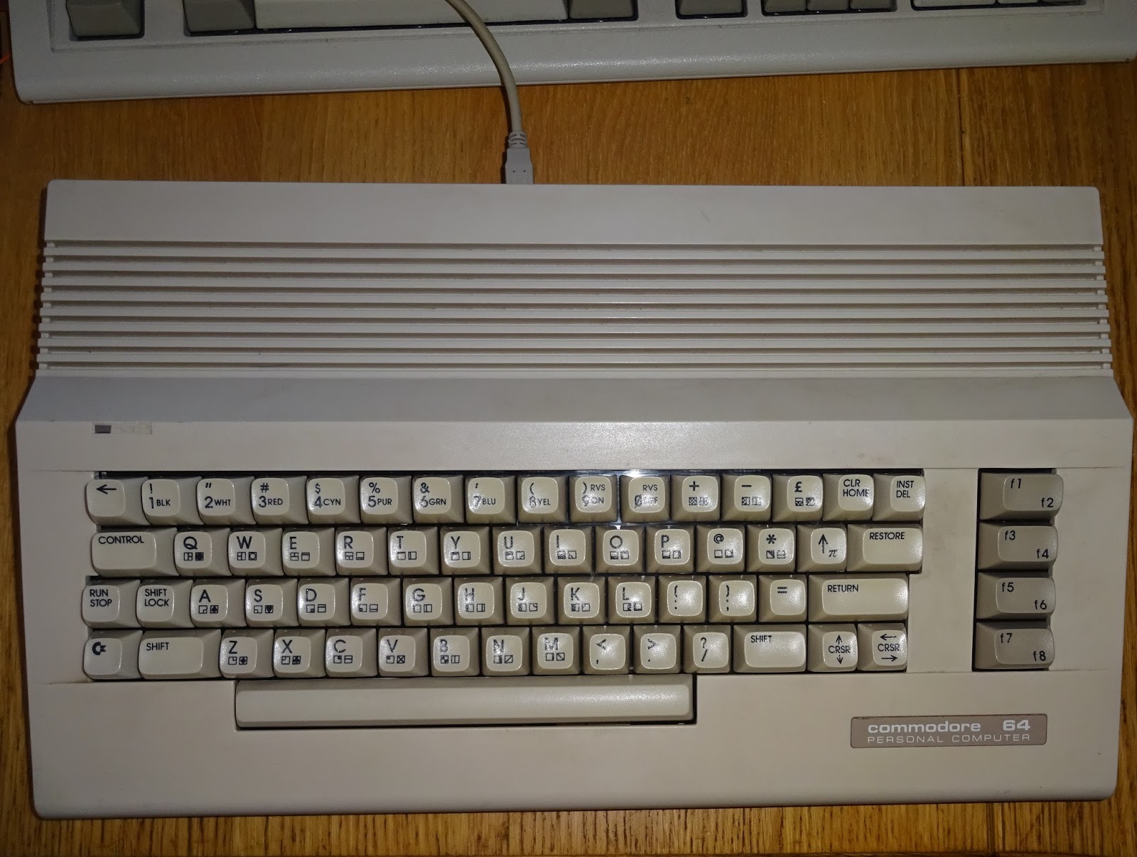 Le Commodore 64c – GODS BBS